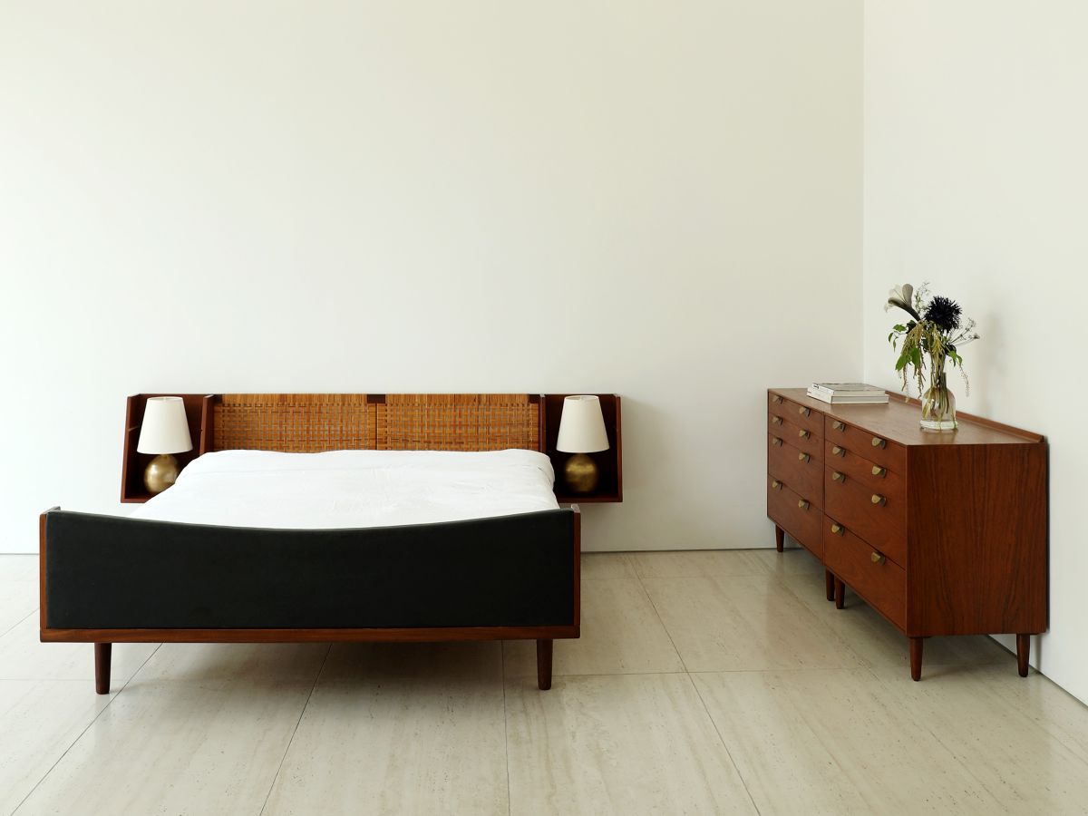 Model 701 Bed | AndersonC